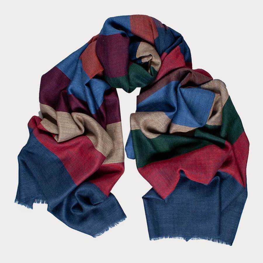 Les meilleures marques d’écharpes pour cet hiver (Hiver 2025) - Le Blog ...