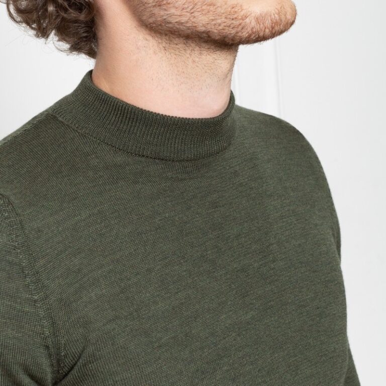 Les meilleurs pulls col roulé pour homme (pour l'hiver 2025) - Le Blog ...